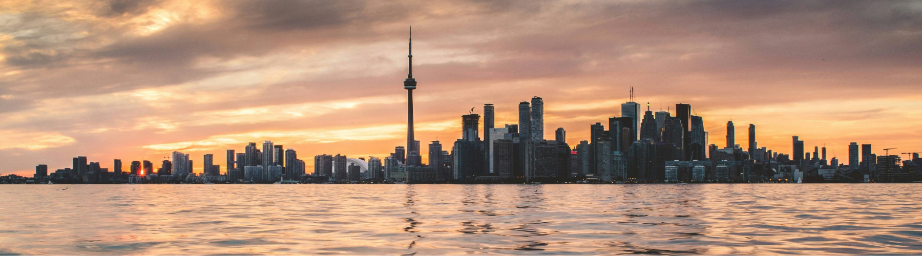 Explorez Toronto, métropole cosmopolite entre gratte-ciel imposants et ...